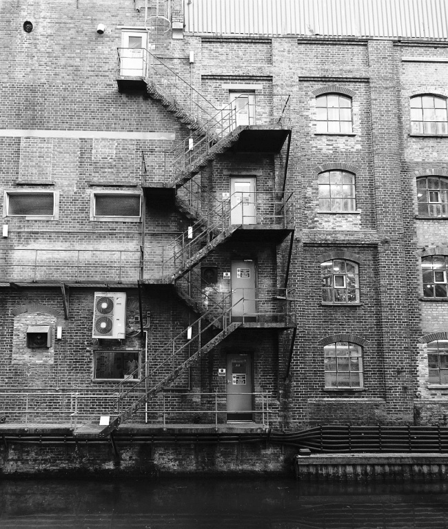 THE TRING FLOUR MILL.